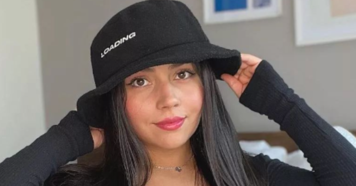 Aida Cortés De Onlyfans Fotos Sensuales Trio Con Dos Hombres La Mega En Vivo